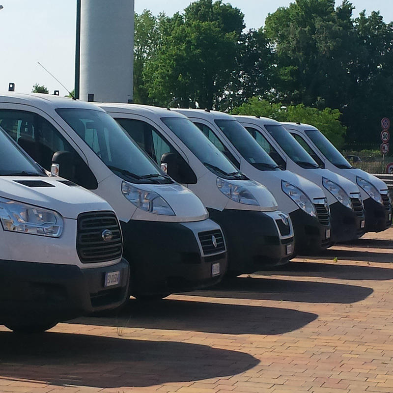 Autocarri IVECO, MERCEDES, NISSAN, OPEL | Studio 3 Noleggi